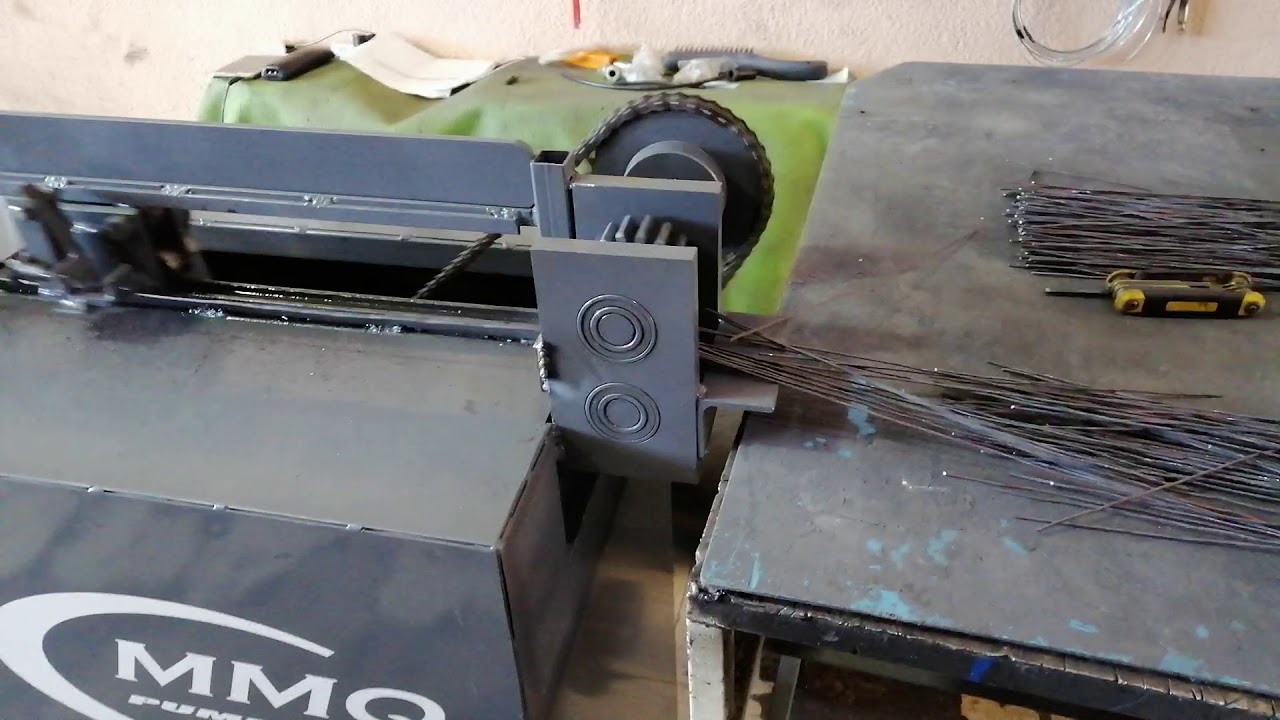 MAQUINA ENDEREZADORA Y CORTADORA AUTOMATICA PARA ALAMBRE RECOCIDO ...