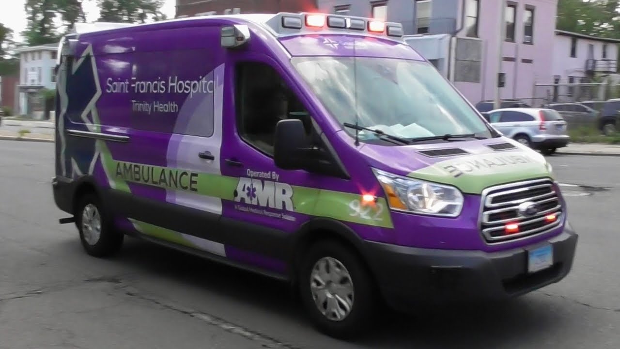 AMR/Saint Francis Hospital Ambulance 922 Responding in Hartford, CT ...