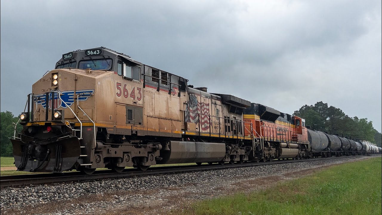 CN A419 North through Fluker, LA - YouTube