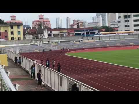 Tia 200m - 9 years old - YouTube