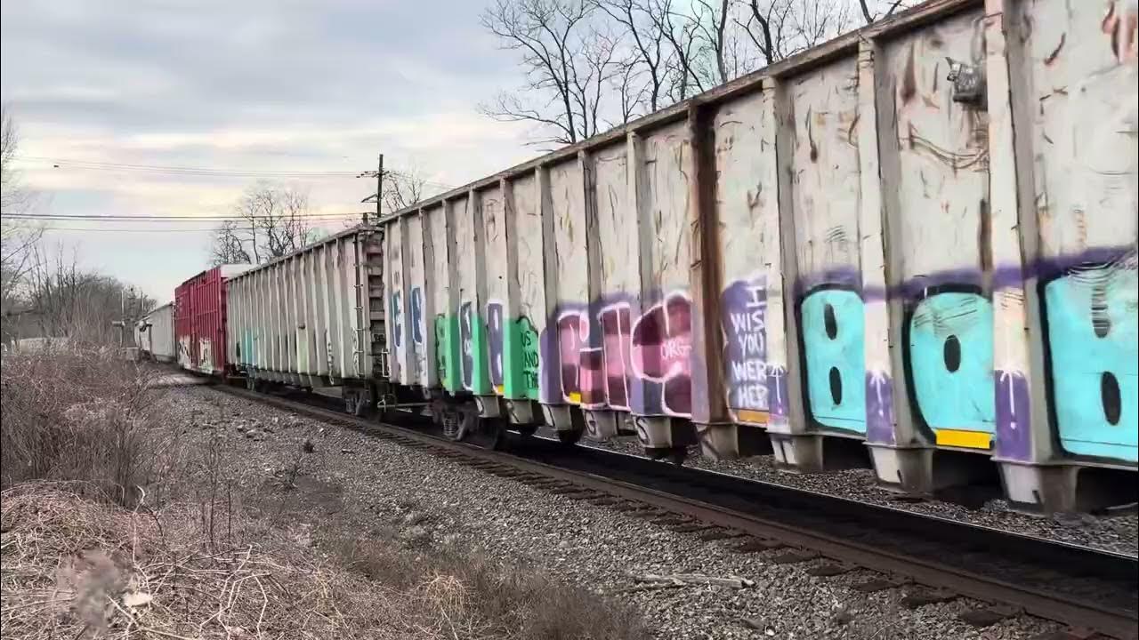 NS 4335 AC44C6M leads NS K76 through Piscataway - YouTube