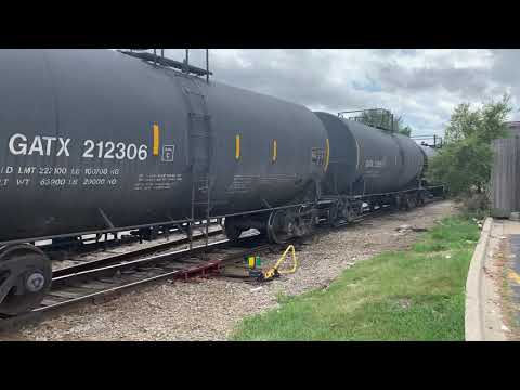 HESR 740~3037 and 3865 leaving genesee yard and heading to wenona yard - YouTube