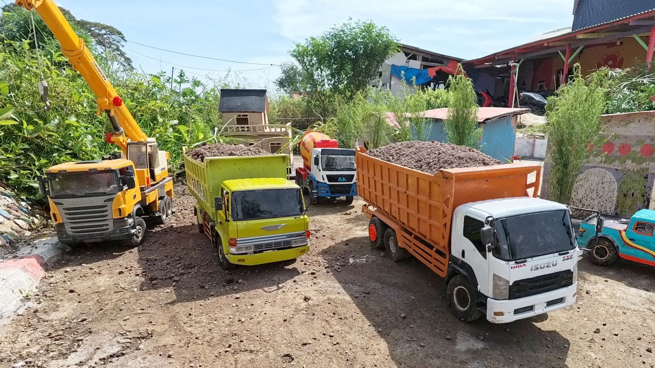 Muatan Berat Mobil Truk Tronton Fuso 220ps Hino 500 Tribal Isuzu Giga ...