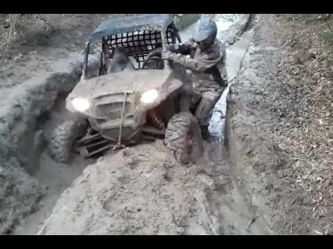Polaris RZR 800 stuck in mud - YouTube