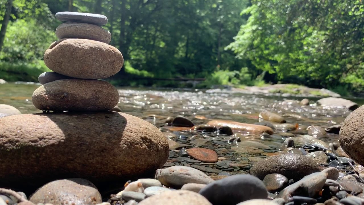 8 minute meditation. Mountain stream, running water, relaxation, asmr ...