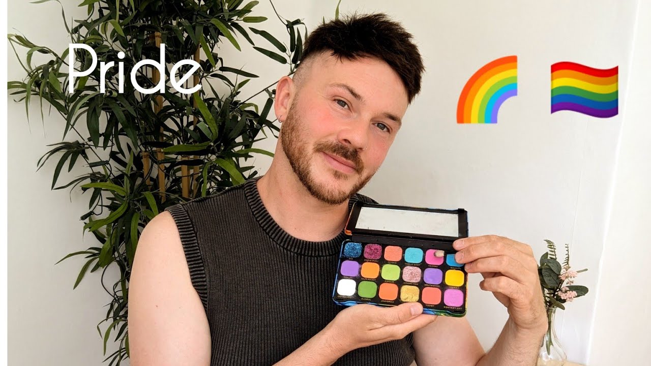 ASMR MAKEUP PRIDE 🏳️‍🌈 ROLEPLAY 🌈 - YouTube