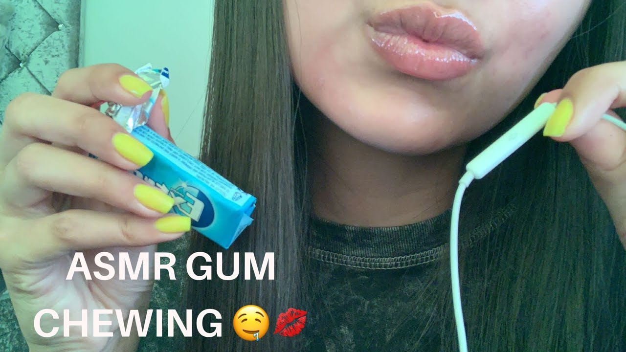 ASMR Gum Chewing w/ Hand Movements 🤤😍 - YouTube