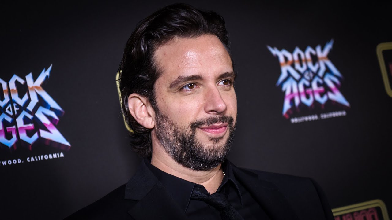 Broadway’s Nick Cordero Dies After 95 Days in ICU - YouTube