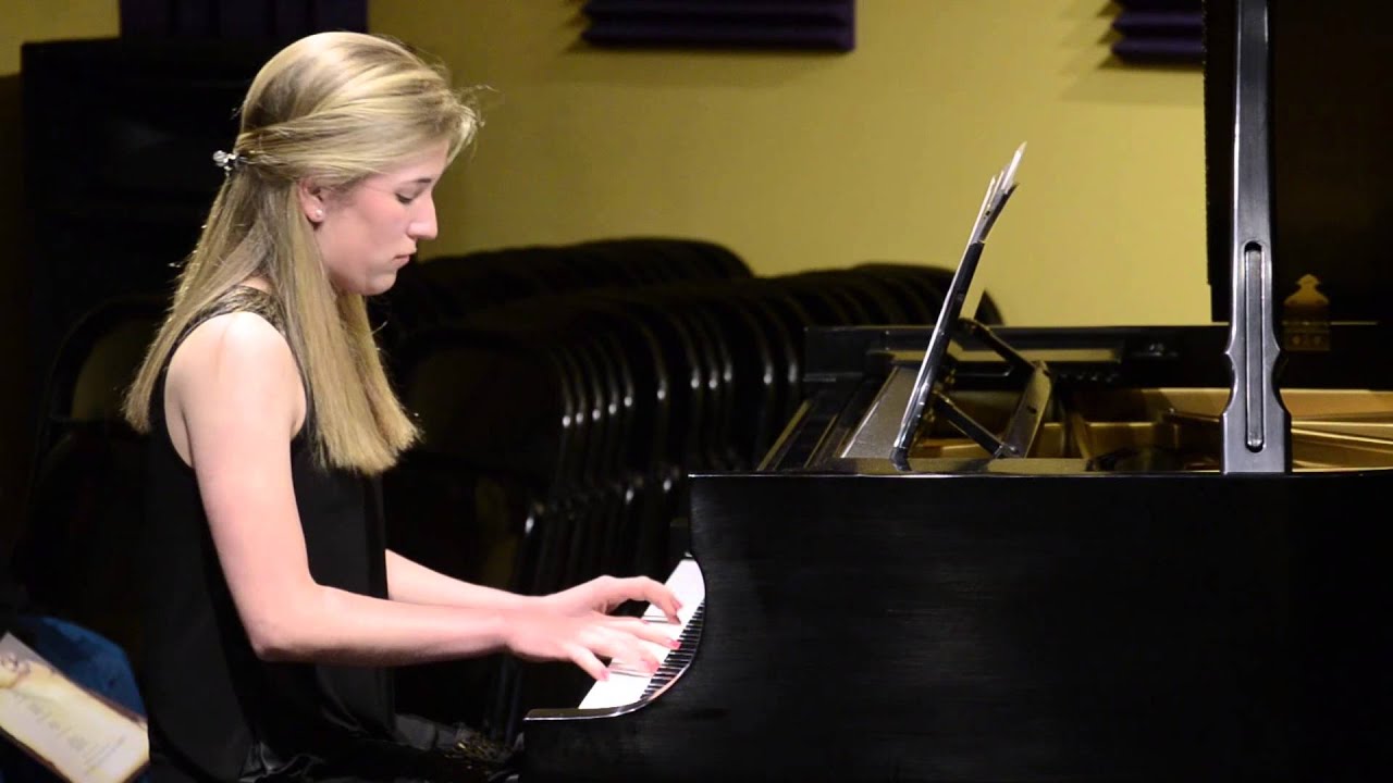 Holly Schaefer performing Chopin's Prelude in C# Major - YouTube