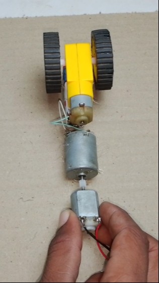 DC motor without battery generator // DC motor 🔥#project #shorts - YouTube