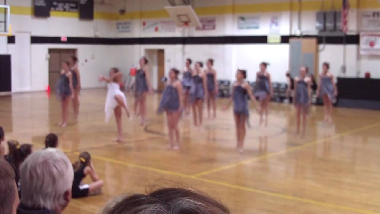 Ruckel Dance and Cheer Team (Ruckel vs. Pryor game) - YouTube