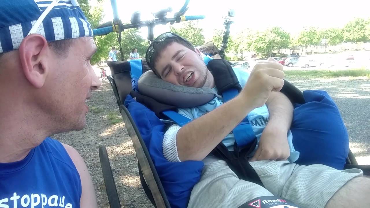 Tip Of The Day Team Hoyt Running Chairs - YouTube