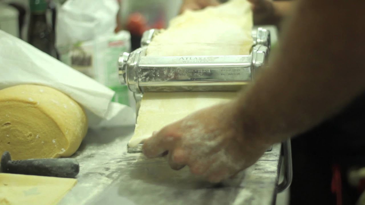 Pedro Hernandez Chef (SANTA Gastrobar) - YouTube