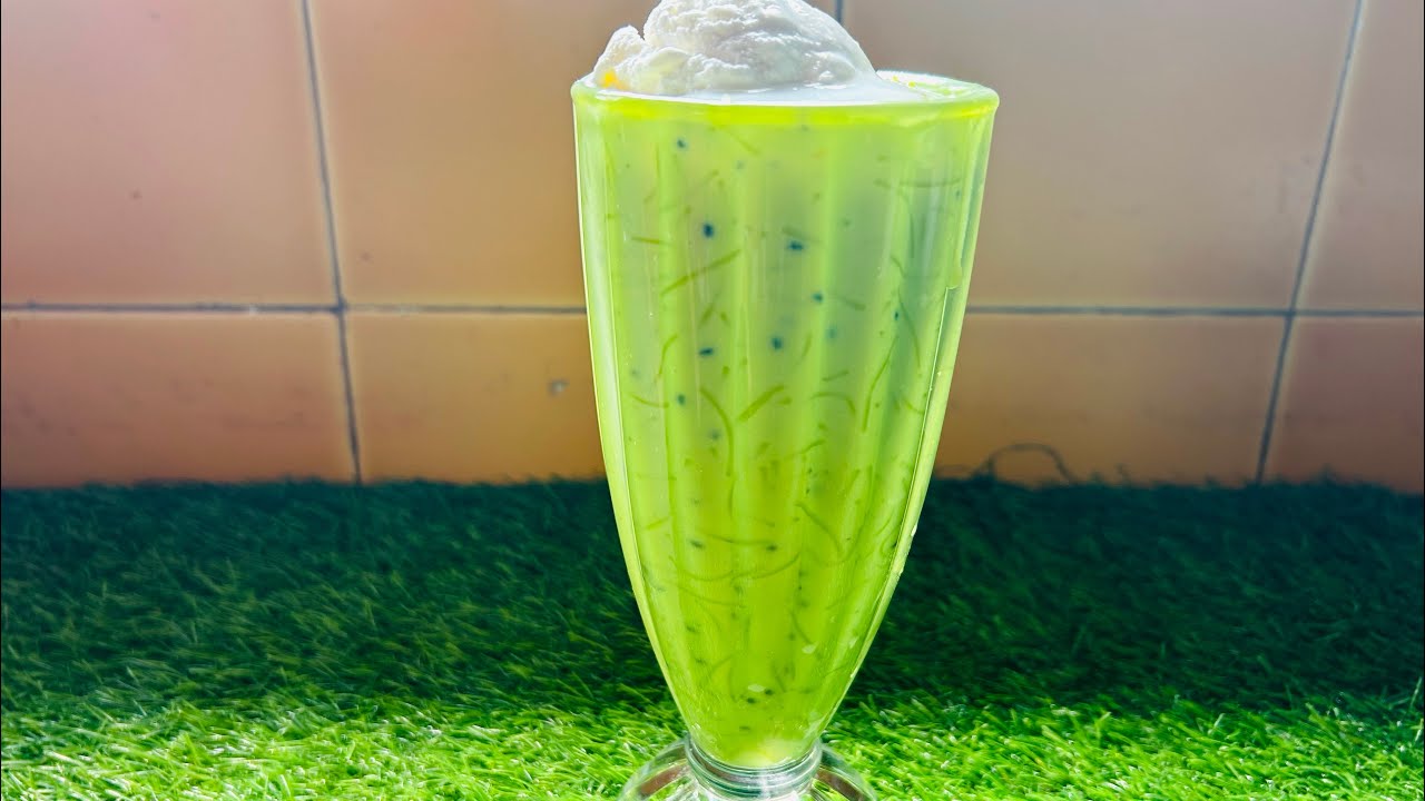 Instant Pista Kesar Falooda Recipe | Only 2 ingredients - YouTube