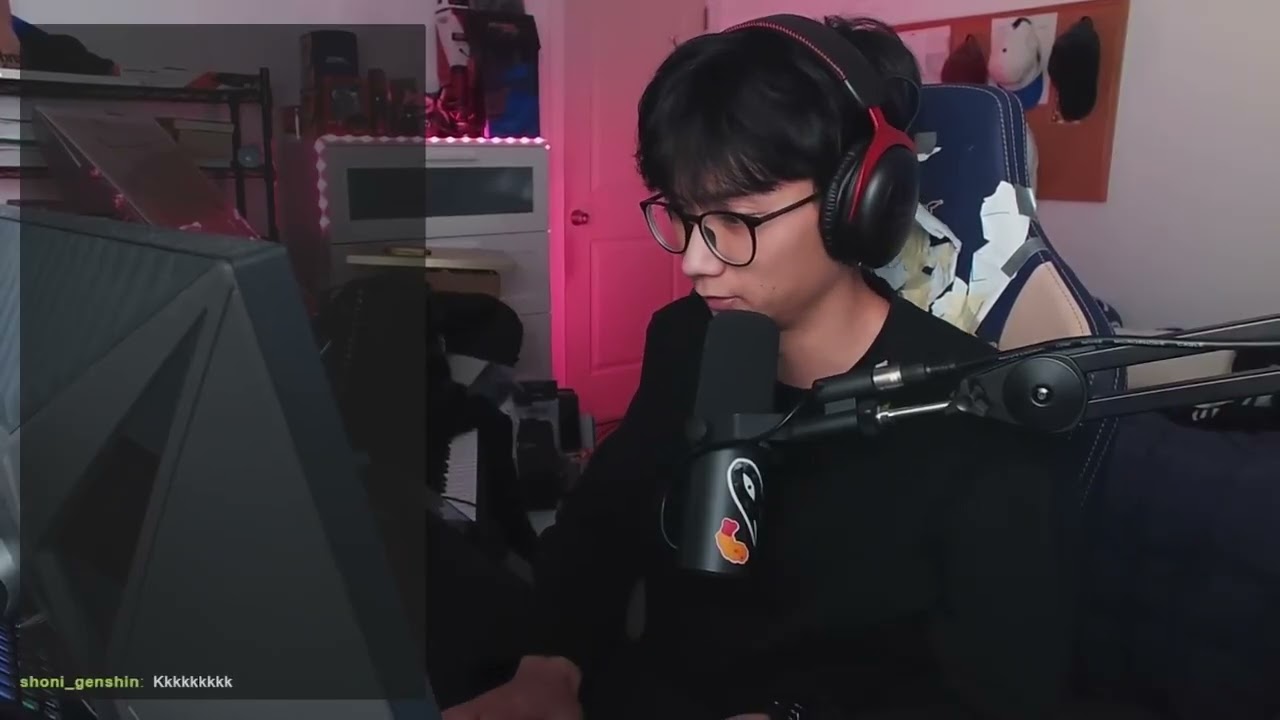 tuonto gets modded on roblox - YouTube