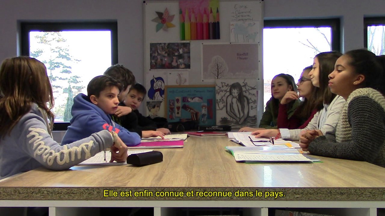 Presse à l'école : le reportage du collège Bellevue d'Albi - YouTube