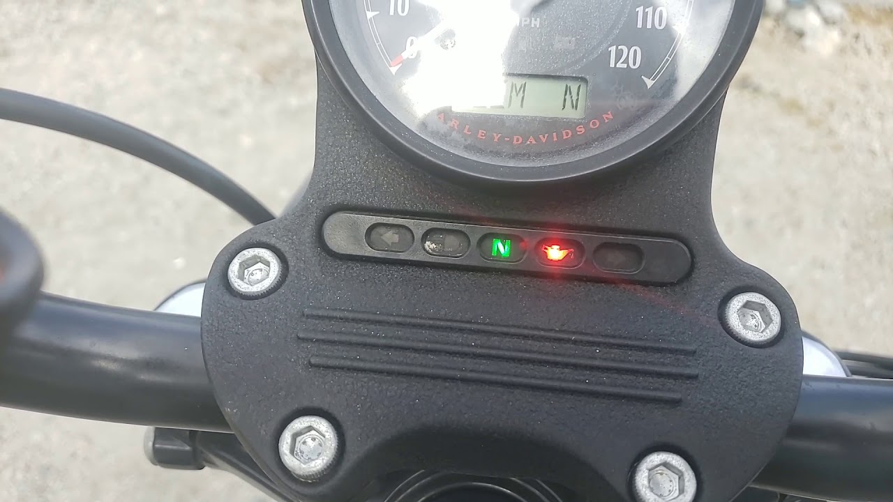 2016 Harley Davidson Xl883 Diagnostic Code for check engine light - YouTube