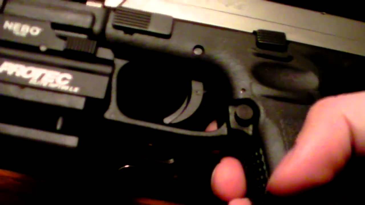Nebo pistol light protec elite hp190 - YouTube