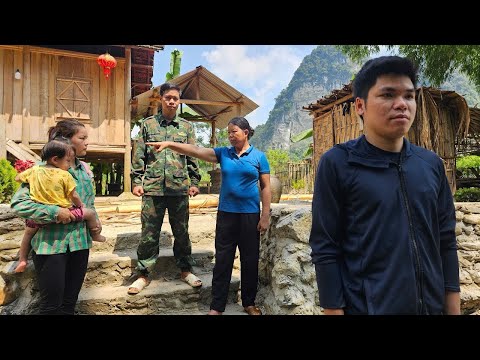 Life is hard at 17: Tung's help and misunderstanding from a scheming mother. What should I do?