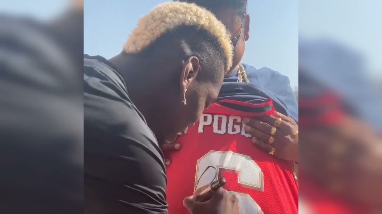 PAUL POGBA FUNNY AUTOGRAPH WITH FAN 2021 - YouTube
