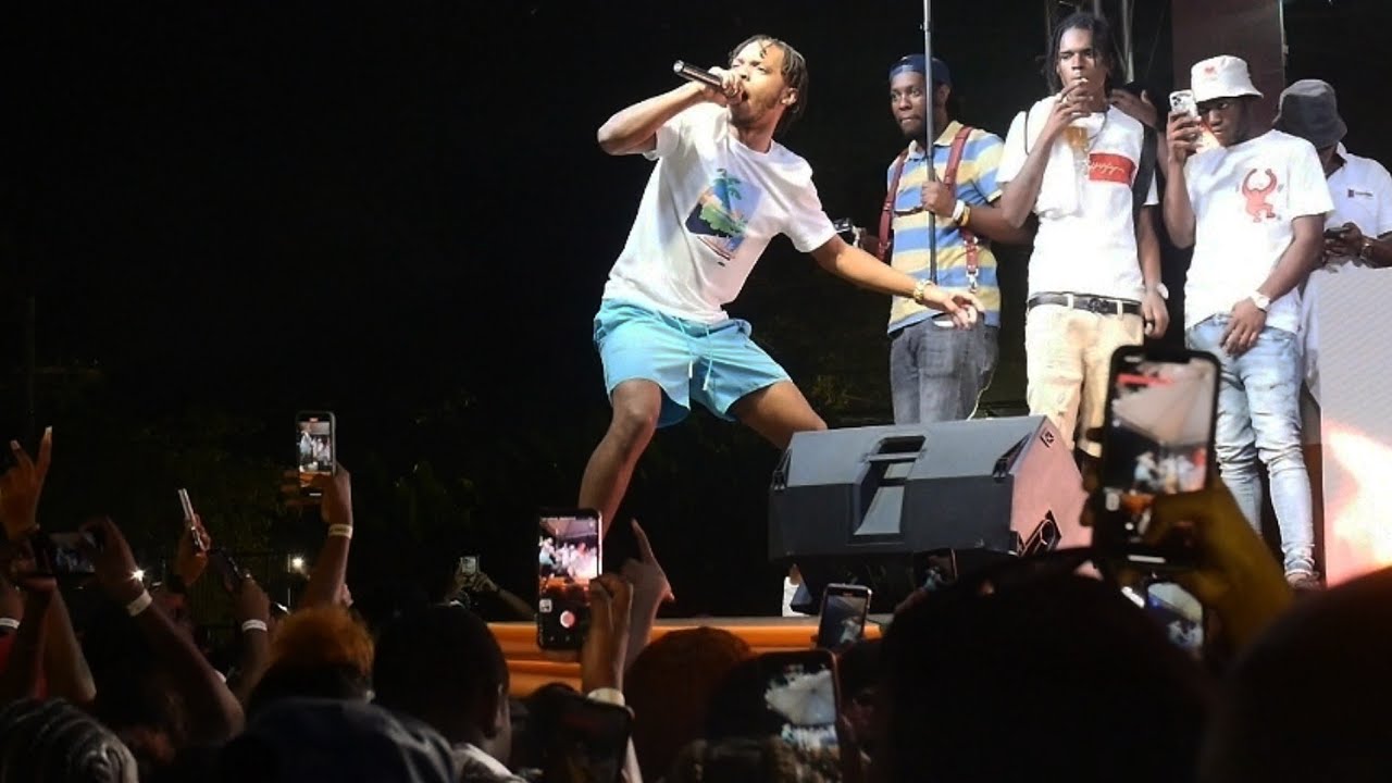 Bayka Performance at Chugits in Negril - YouTube