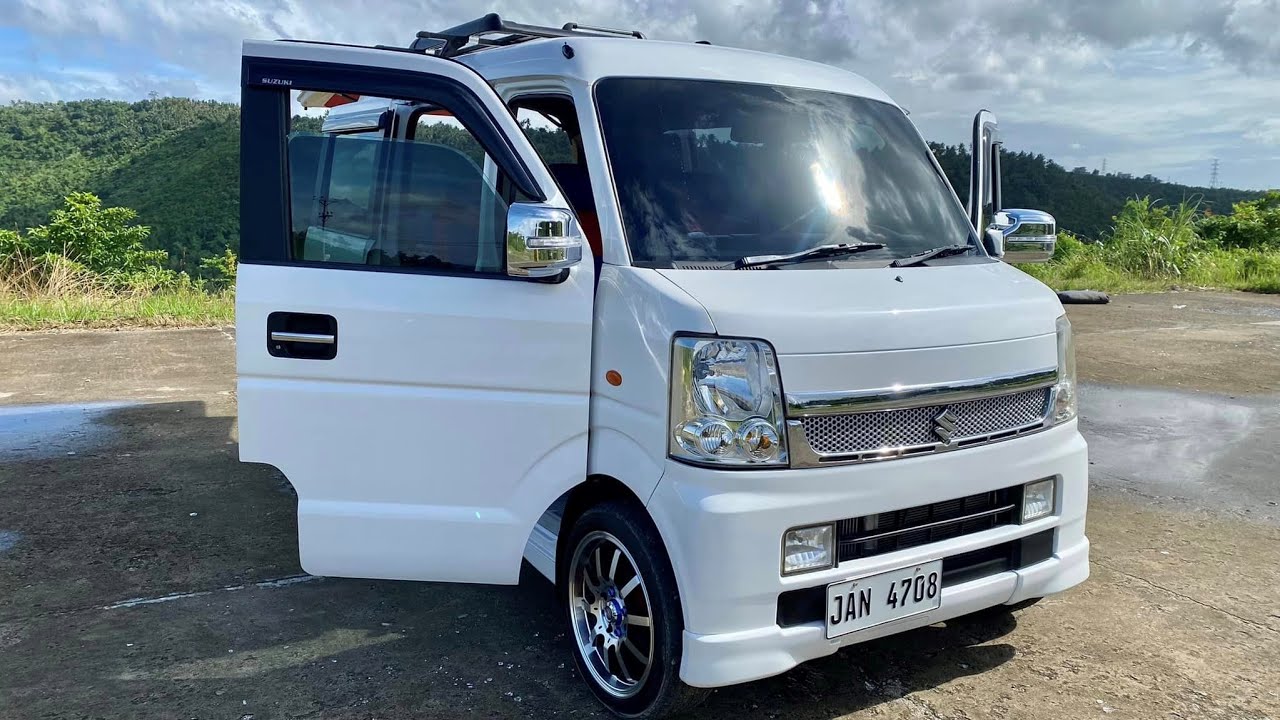 PEARL WHITE | 312,000k only | Da64w 4x2 High Roof Automatic Turbo ...