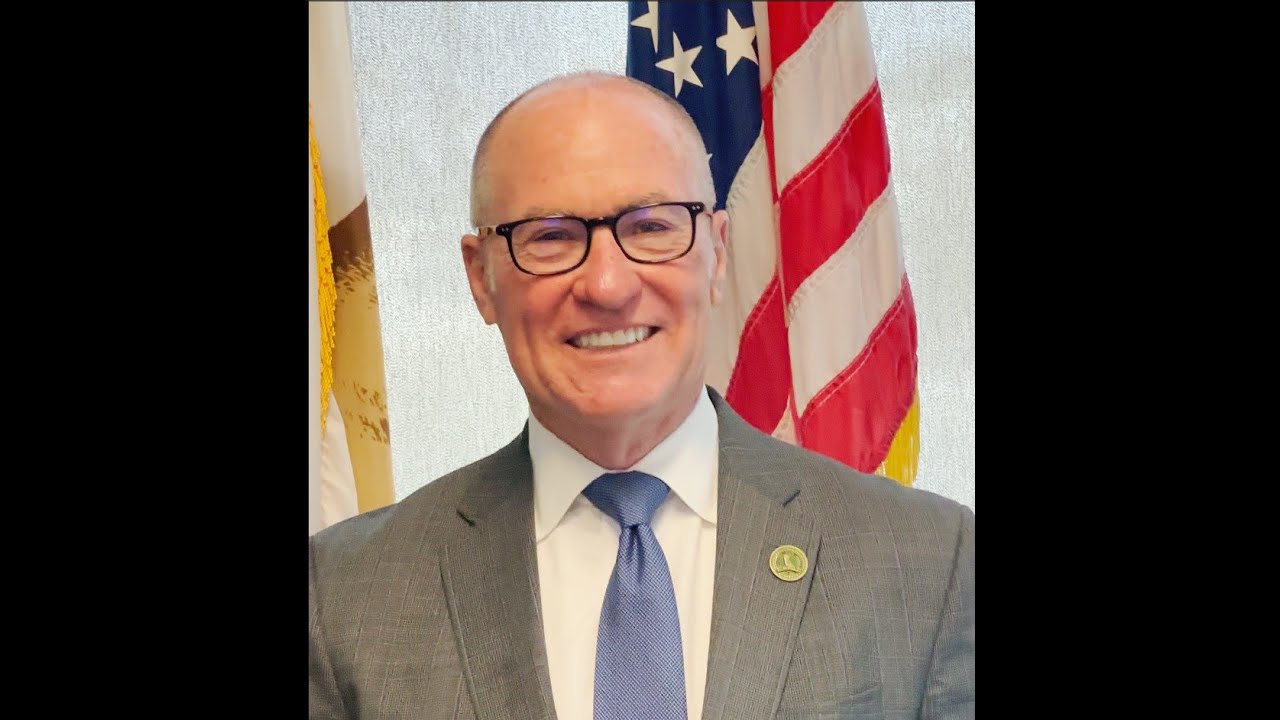 Assemblymember Gret Hart Supports the Center - YouTube