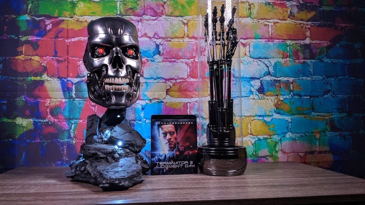 T-800 Endoskeleton Life-Size Bust by PureArts Unboxing! Terminator 2 ...