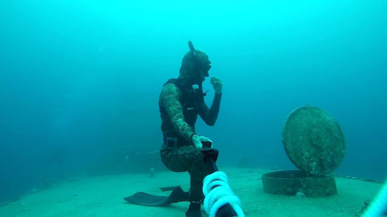 freediving Eilat, Israel - The Satil Wreck צלילה חופשית בסטיל - YouTube