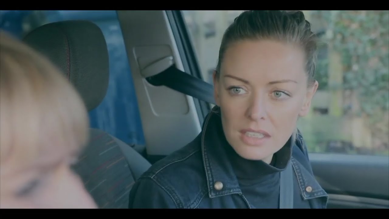 Daniela Isherwood Showreel - YouTube