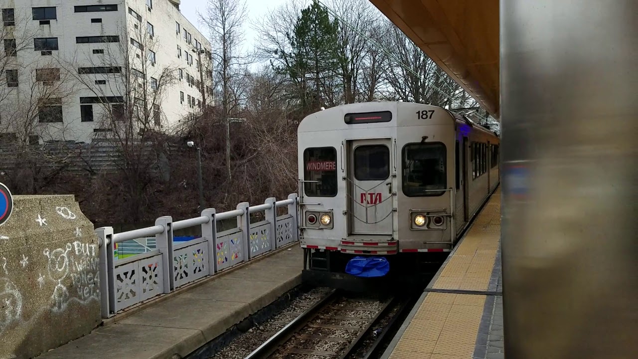 Cleveland RTA Rapid @ Uptown Circle - YouTube