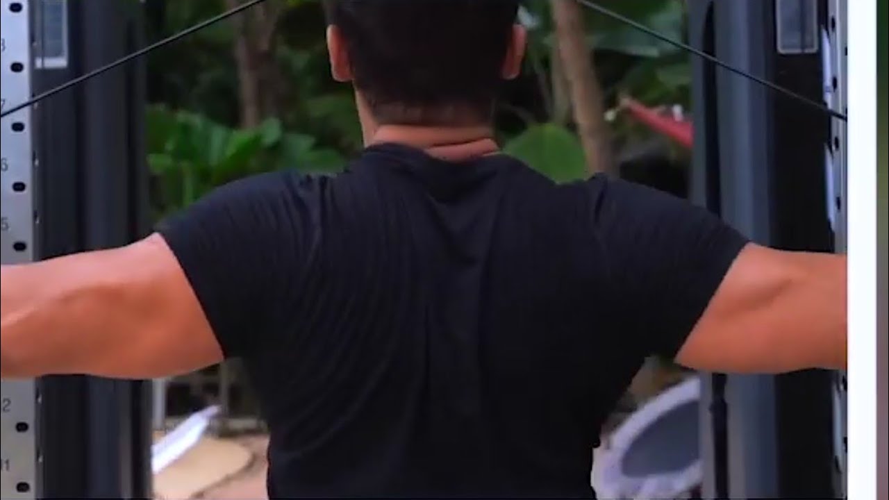 Salman Khan Body workout - YouTube