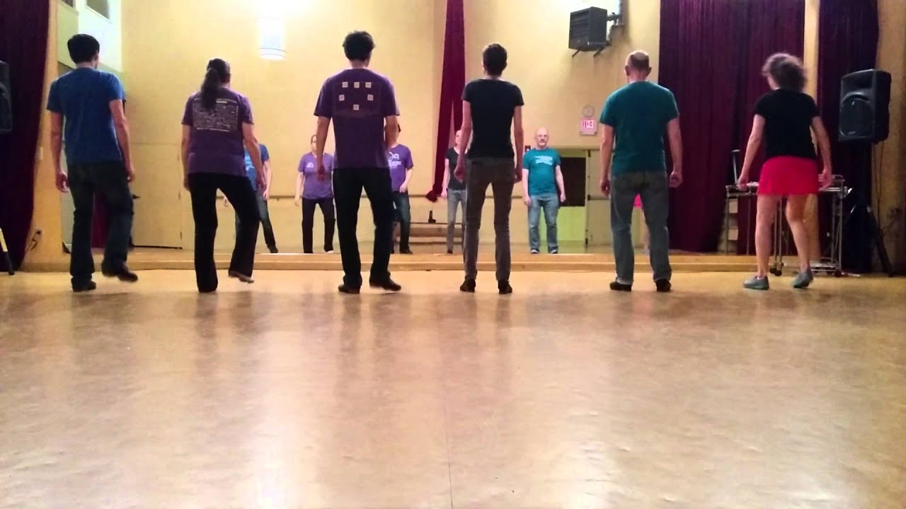 Tuckered Out clogging with 6-person formation - YouTube