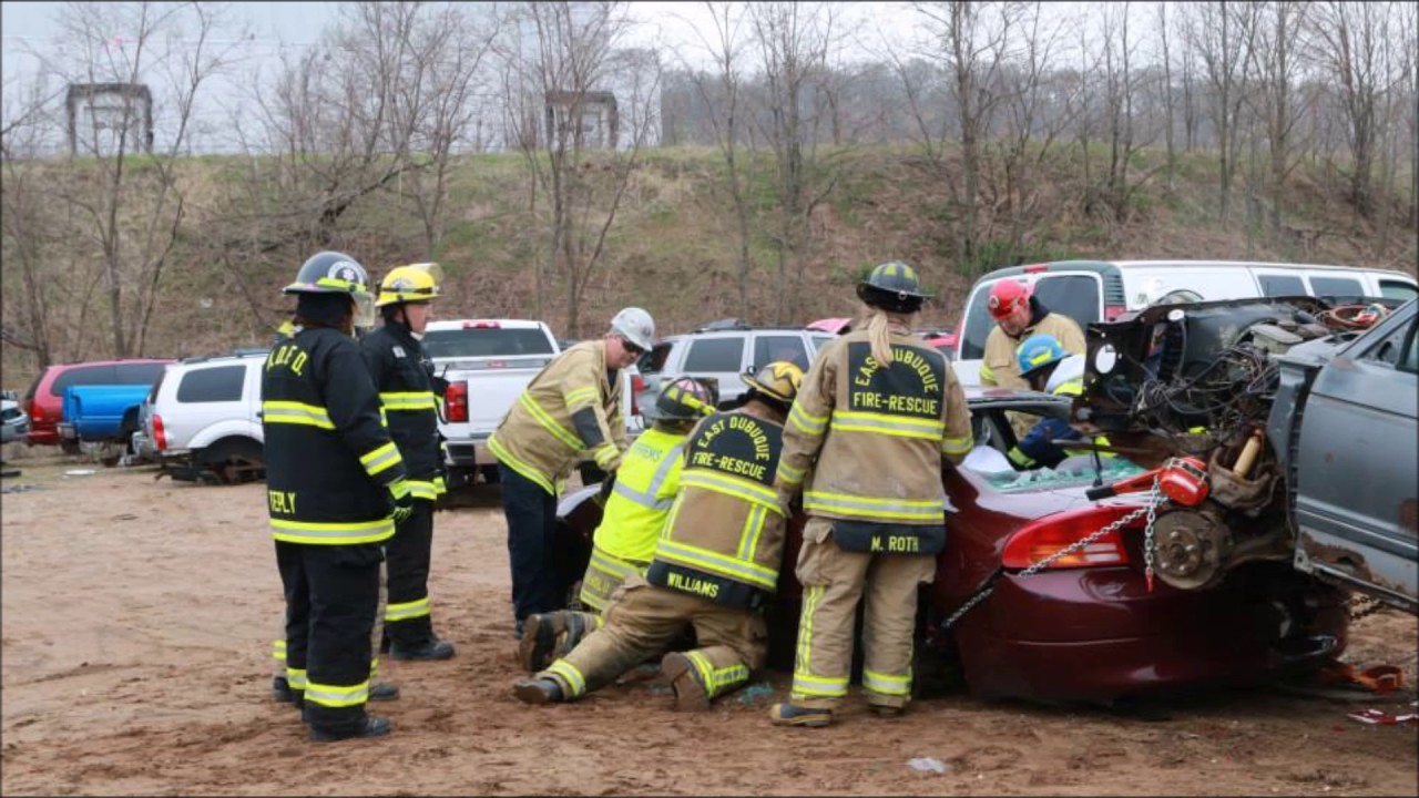 East Dubuque Fire Dept: EMT class recruitment video - YouTube