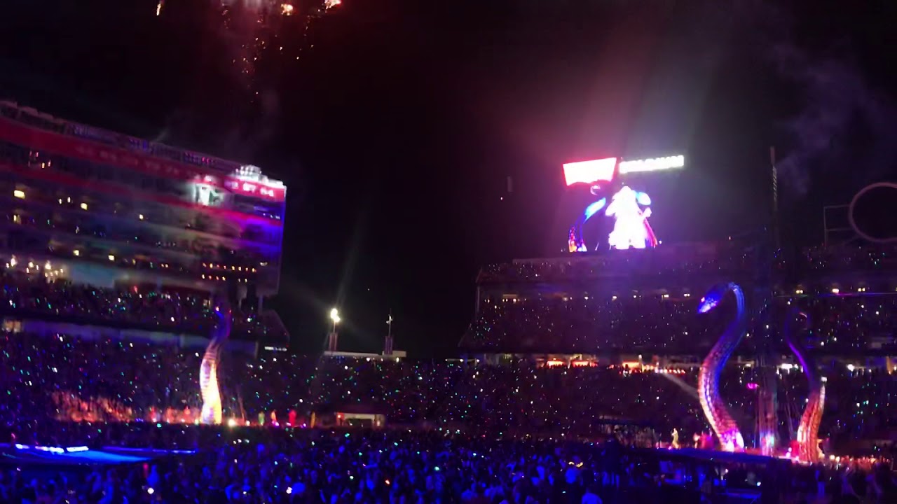 Taylor Swift Reputation Tour - Shake it Off - YouTube