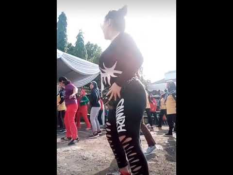 zumba tante bahenol