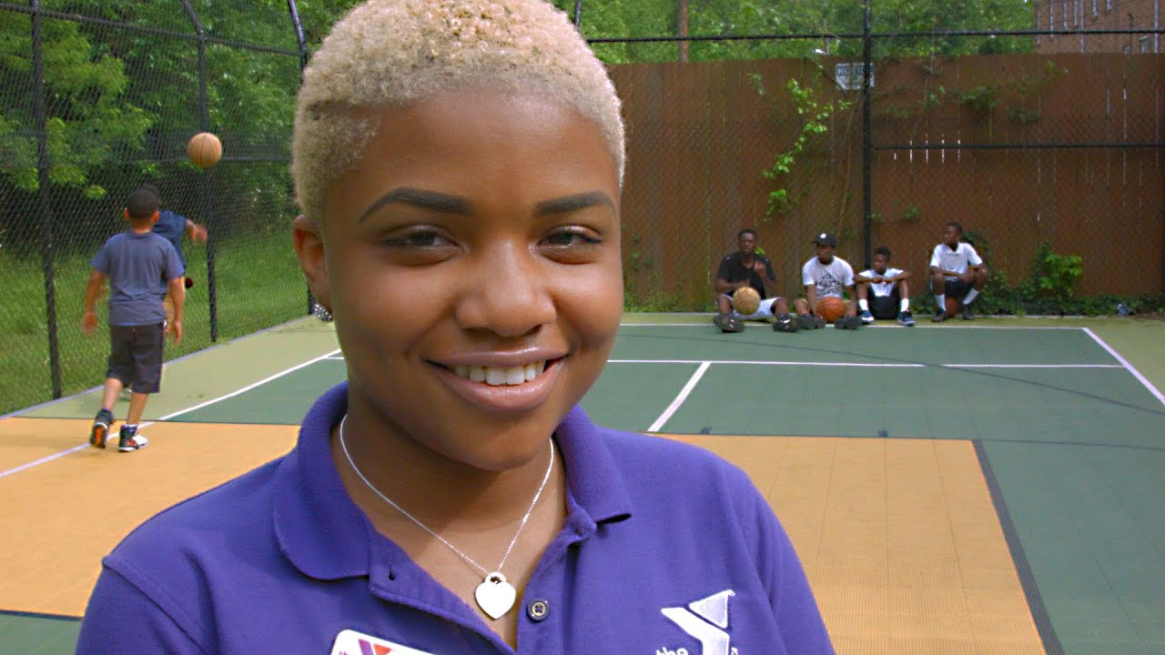 Keyona McNeil: A Cristo Rey Difference Maker - YouTube