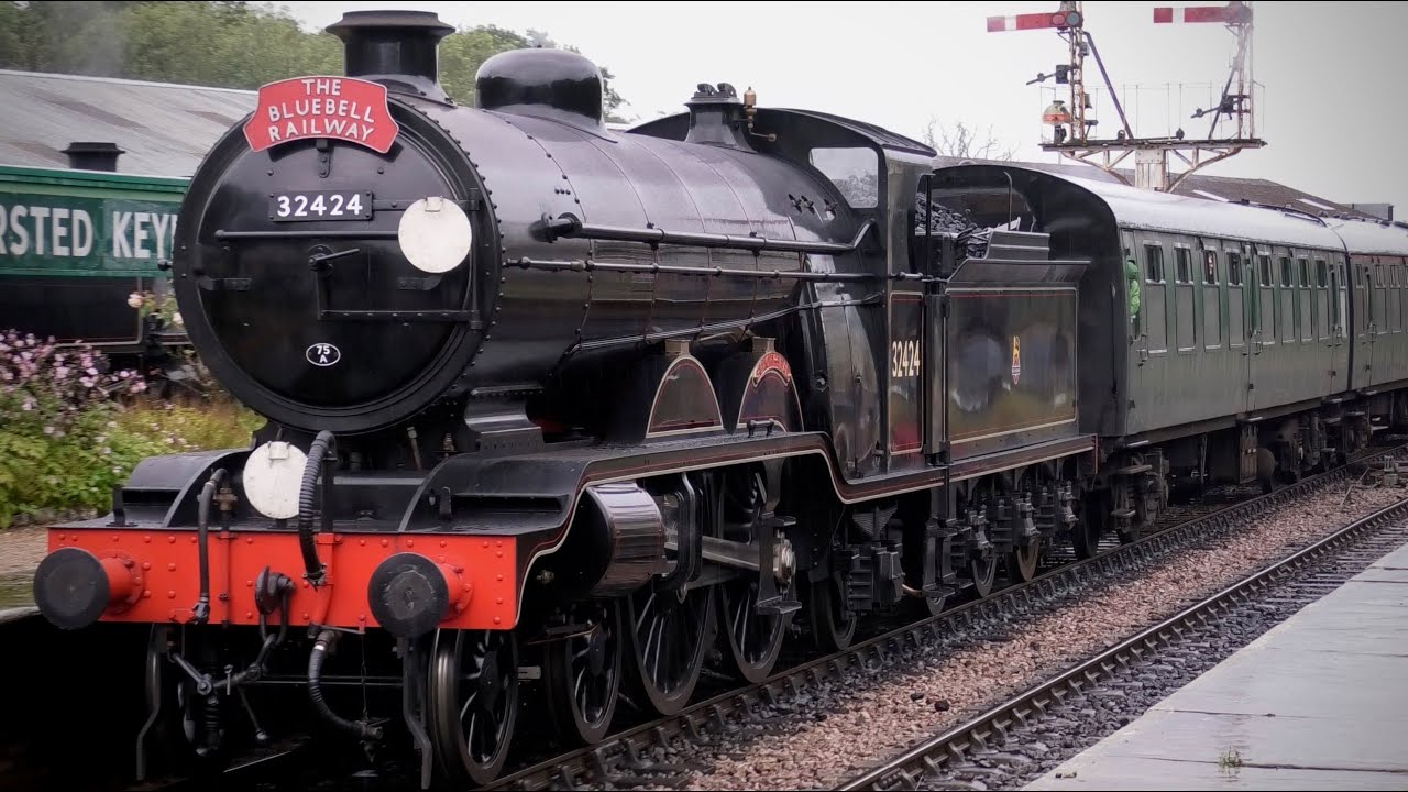 Britain's Newest Steam Locomotive Atlantic 32424 Beachy Head Passes ...