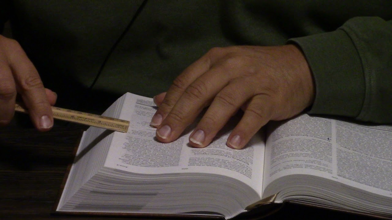 Bible Review l The Evidence Study Bible NKJV - YouTube