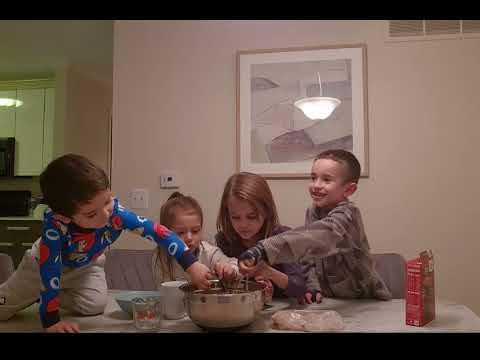 Cooking vlog with Milana and Stefani