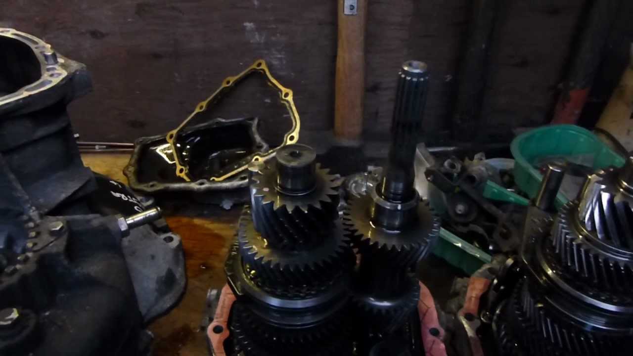 vauxhall zafira 1 6 16v petrol F17 gearbox transmission part 3 of 4 ...