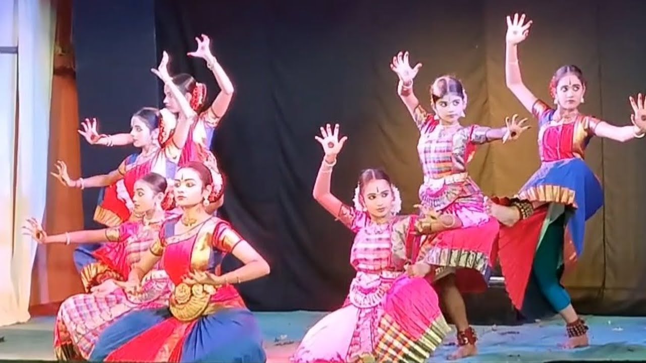 Classical dance super performance|kali dance - YouTube