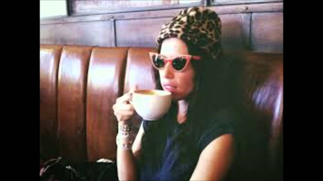 JANET PLANET - LEOPARD SKIN PILL BOX HAT (BOB DYLAN COVER) - YouTube