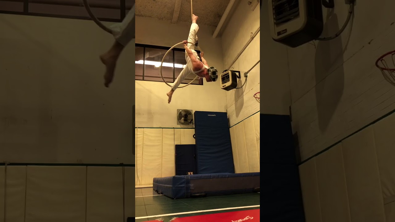 Aerial Lyra/Hoop - Men’s Routine - YouTube