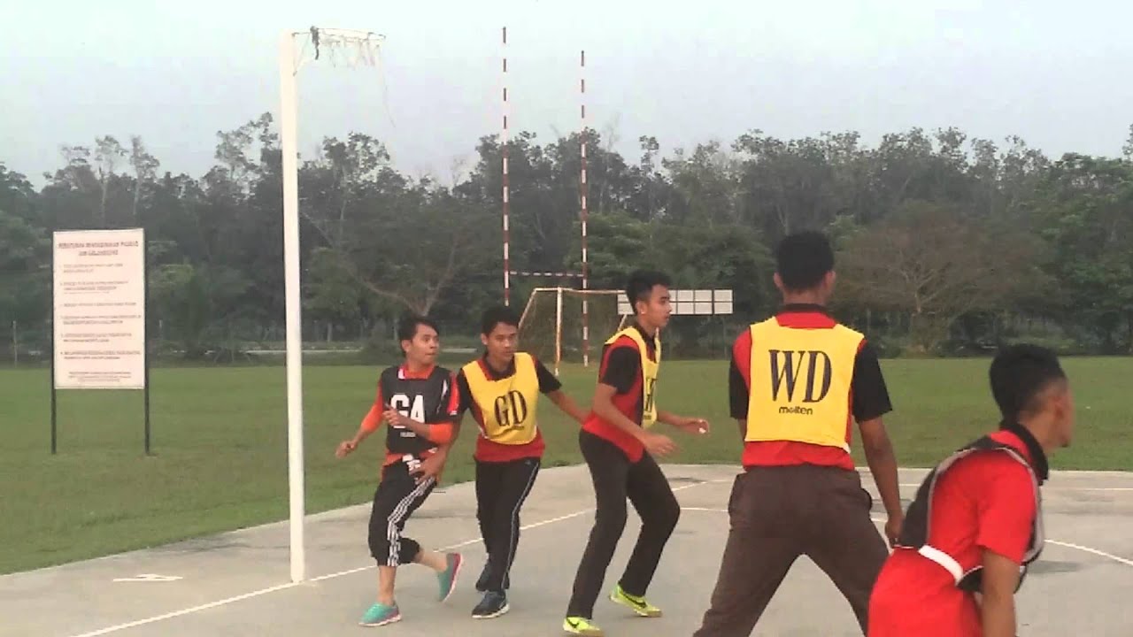 MRSM Merbok VS MRSM Baling - YouTube