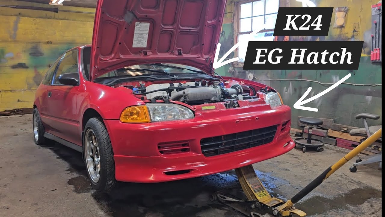 Hauling out the motor in my k swapped EG Civic hatch!! - YouTube
