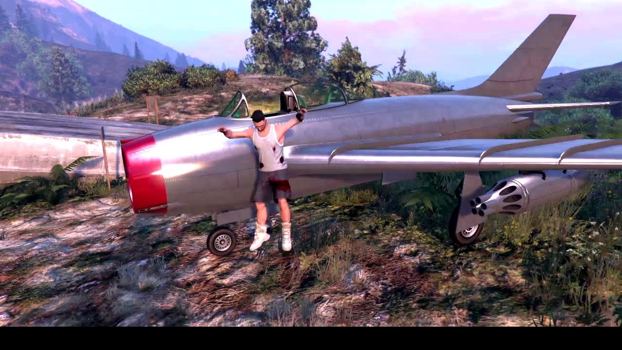 GTA V Molotok Fighter Jet: Stealing Supplies from Altruist Cult - YouTube
