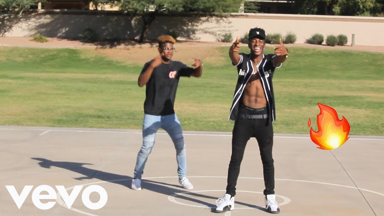 Famous Dex "Pick It Up" ft A$AP Rocky (Official Dance Video) - YouTube