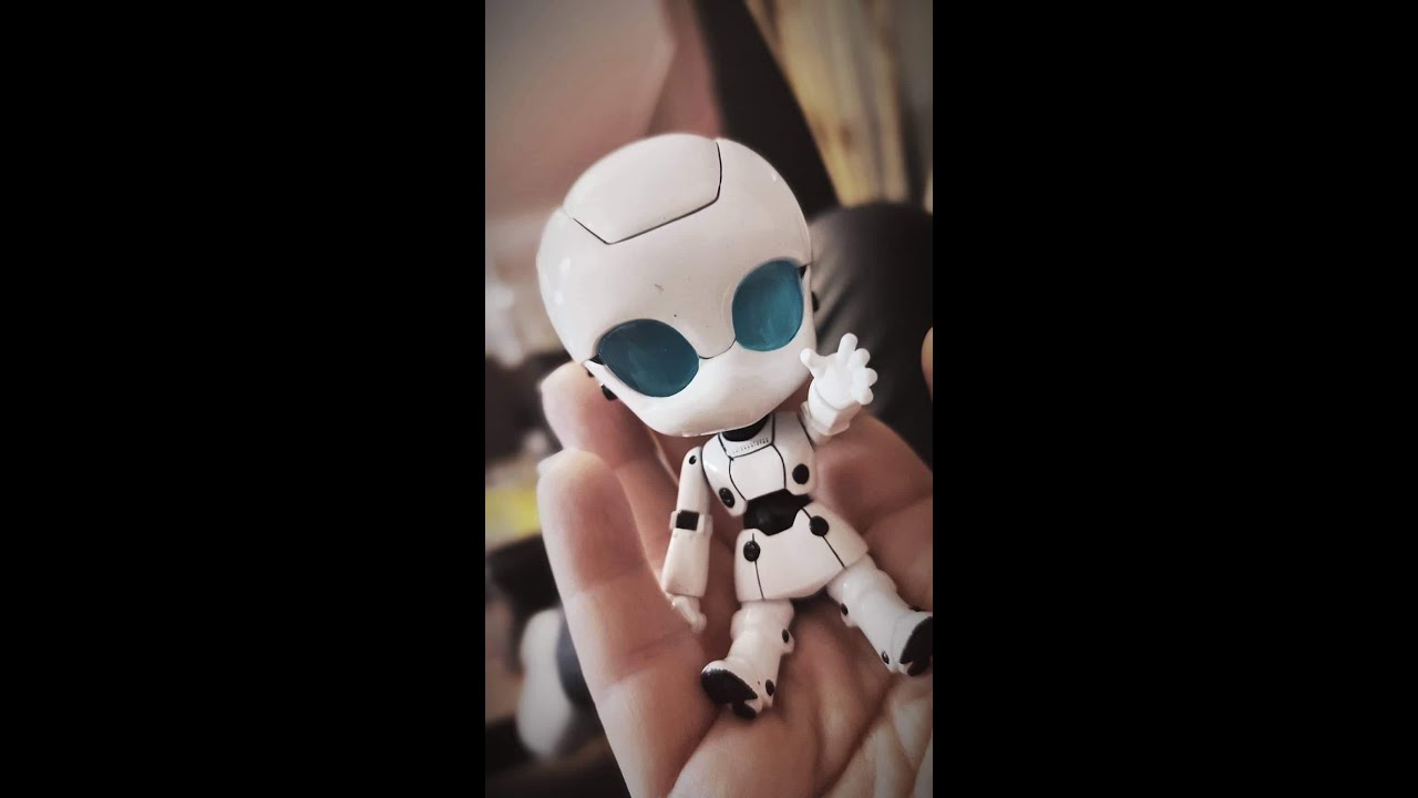 Stop motion - Nendoroid Drossel Chibi baby - YouTube