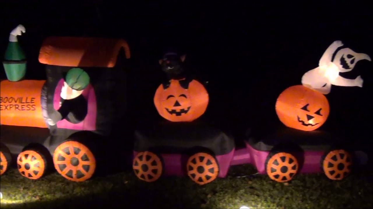 Haunted Train Ride at Wales West - YouTube